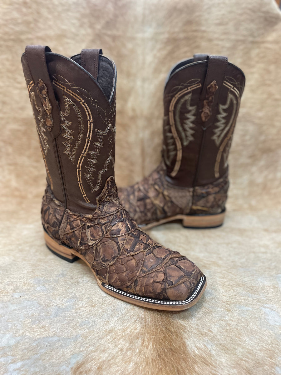 Arapaima Patchwork Cafe – Lagarto Boots Western Wear - Custom Boots ...